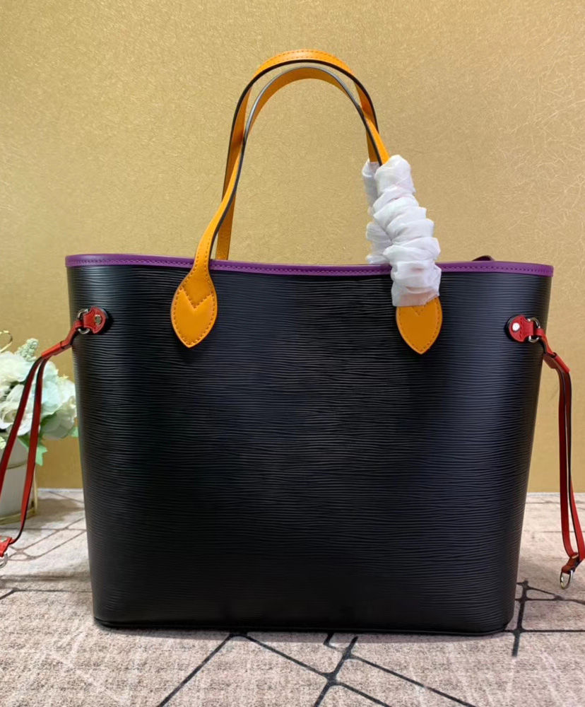 Louis Vuitton Neverfull MM Black - AlimorLuxury