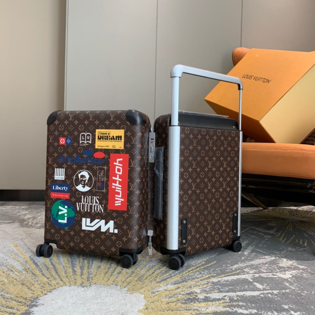 Lv Horizon Suitcase | Paul Smith