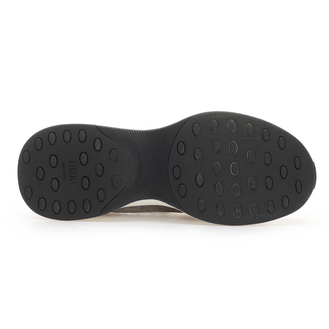 B25 Runner Sneaker in Oblique Gray Suede - AlimorLuxury