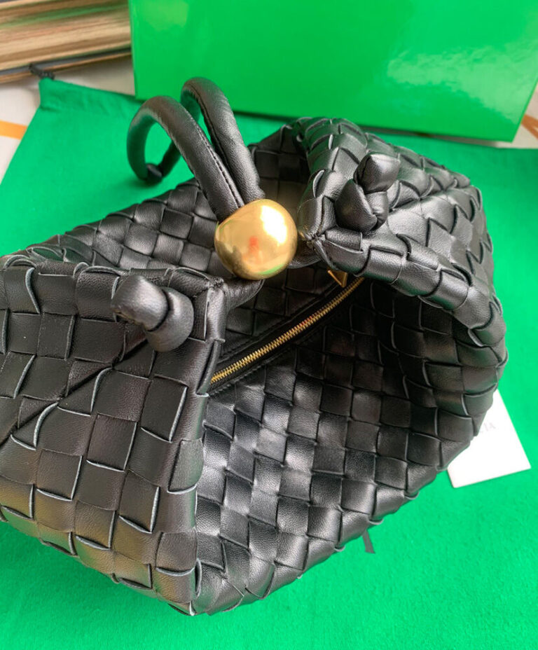 Bottega Veneta Turn Bags 701024 - AlimorLuxury