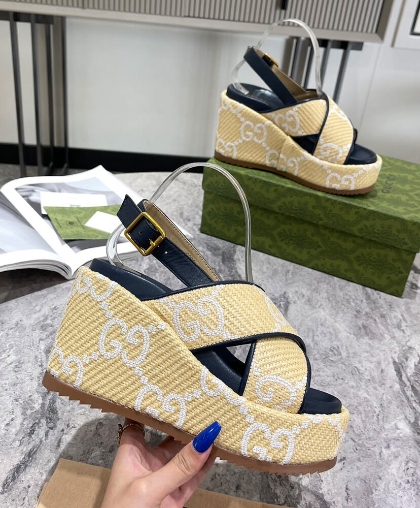 Gucci Women's GG Raffia Platform Sandal Cream - AlimorLuxury