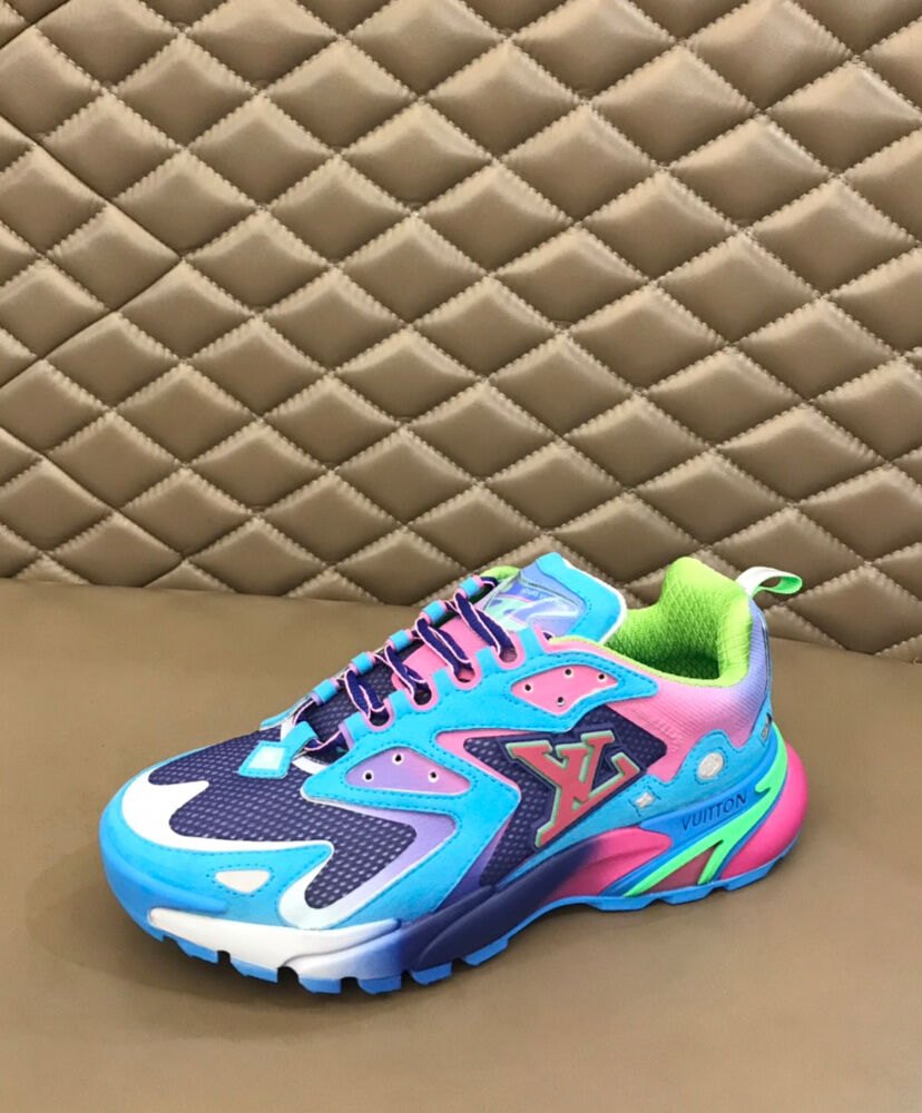 Louis Vuitton Men's LV Runner Tatic Sneaker - AlimorLuxury