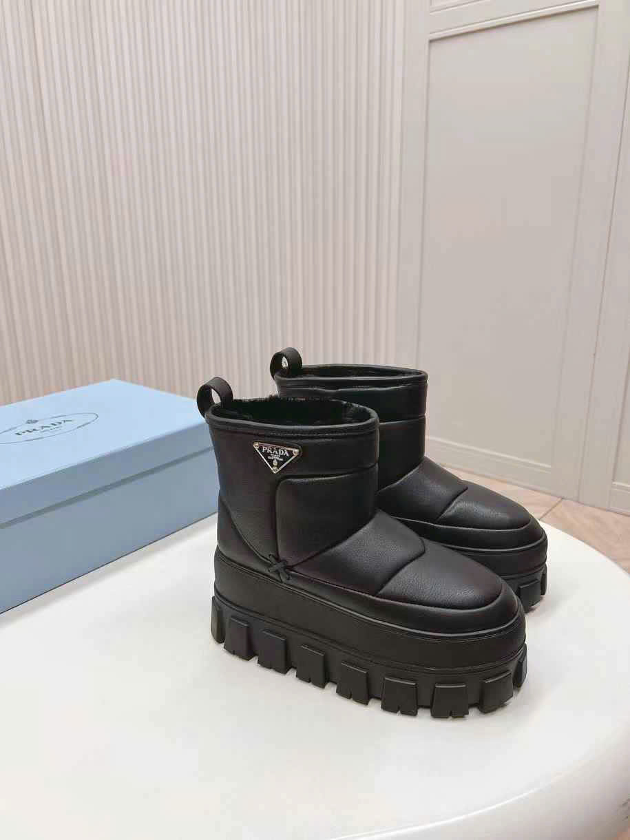 Prada Vintage Snow Ankle Boots - Replica Bags and Shoes online Store ...